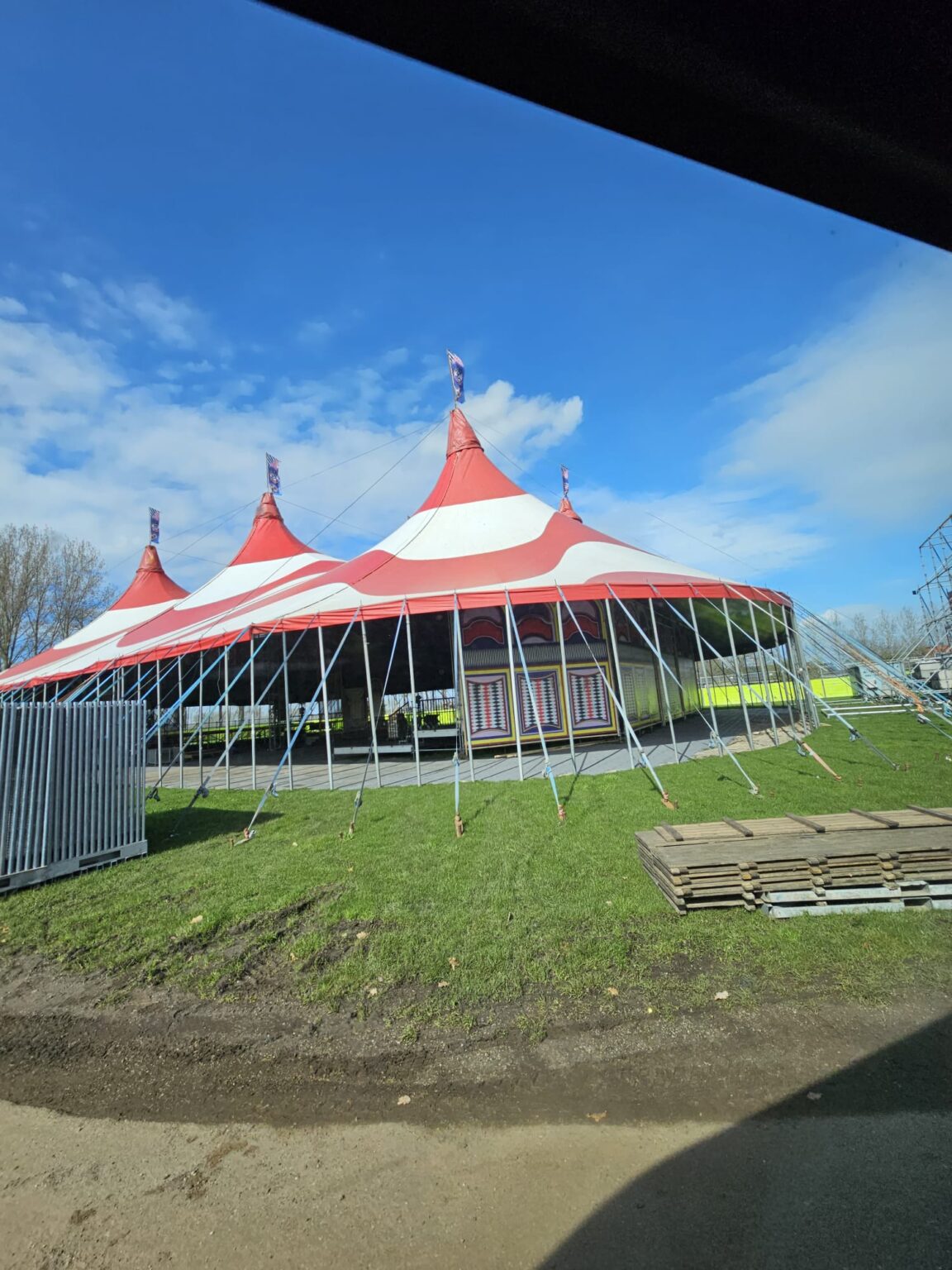 Circus tent rental - colorful tents for rent | mega-tents.com